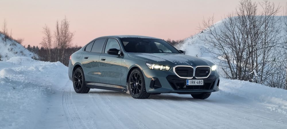 Koeajovideo BMW i5 M60 - Täydellinen sähköauto? - KaasujalkaKaasujalka